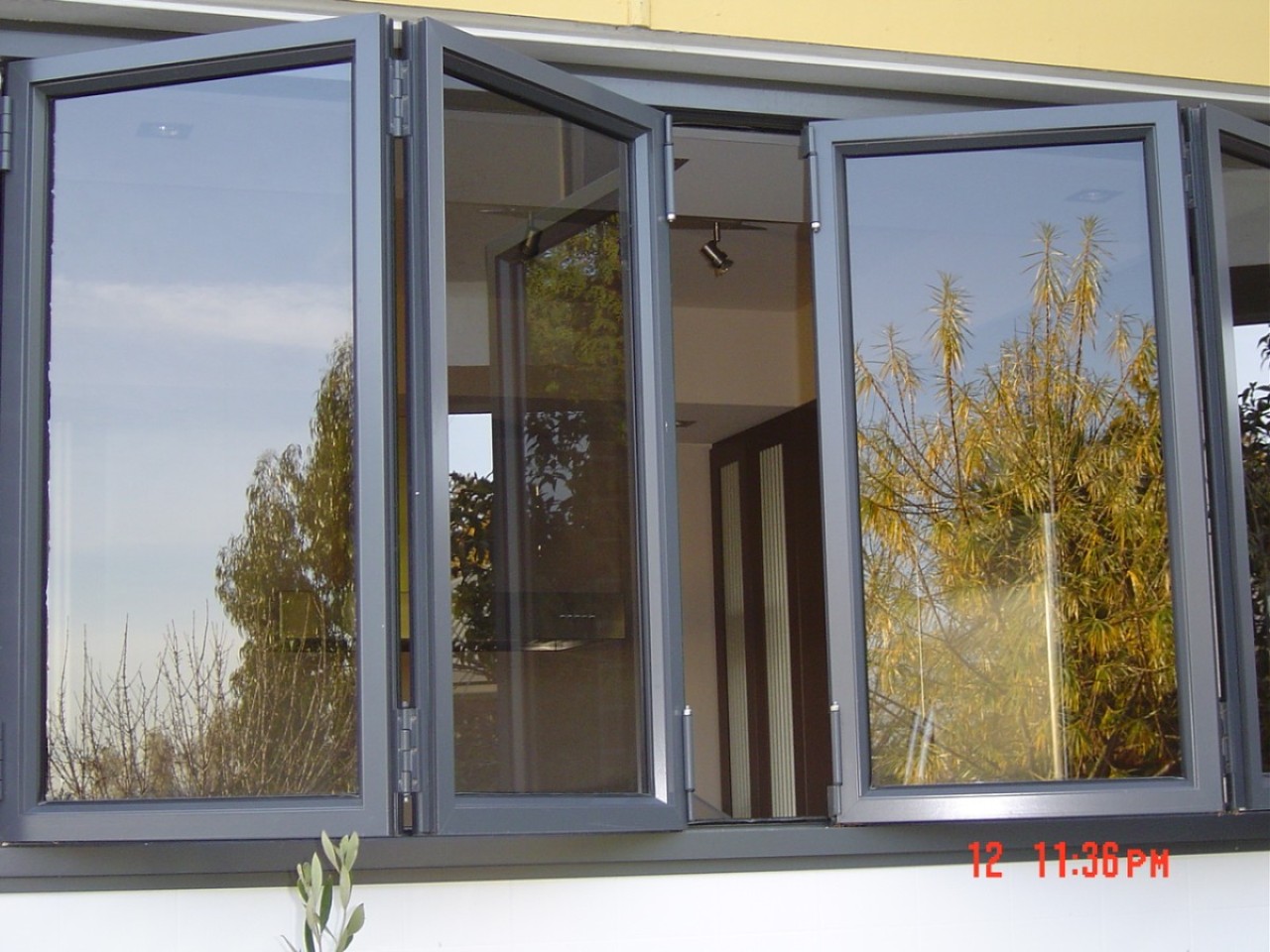 Fisher® Windows - Bifold Windows
